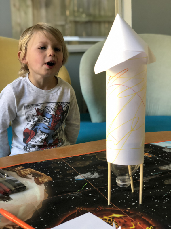 How to Launch a Rocket with Baking Soda and Vinegar – Momtastic Mommy Blog