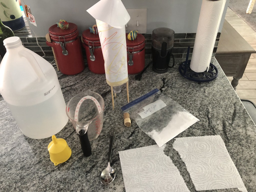 How to Launch a Rocket with Baking Soda and Vinegar – Momtastic Mommy Blog