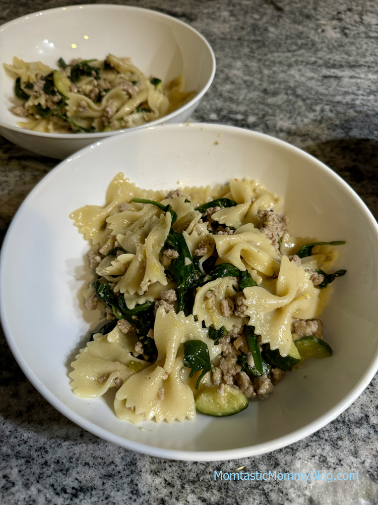 Recipe: Mushroom and Spinach Pasta with Lemon and Garlic - Momtastic ...