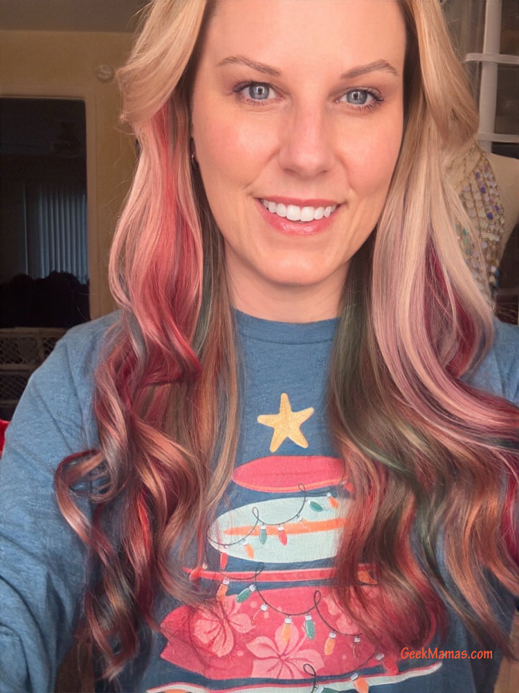 Red and Green Christmas Hair Color Highlights – Momtastic Mommy Blog