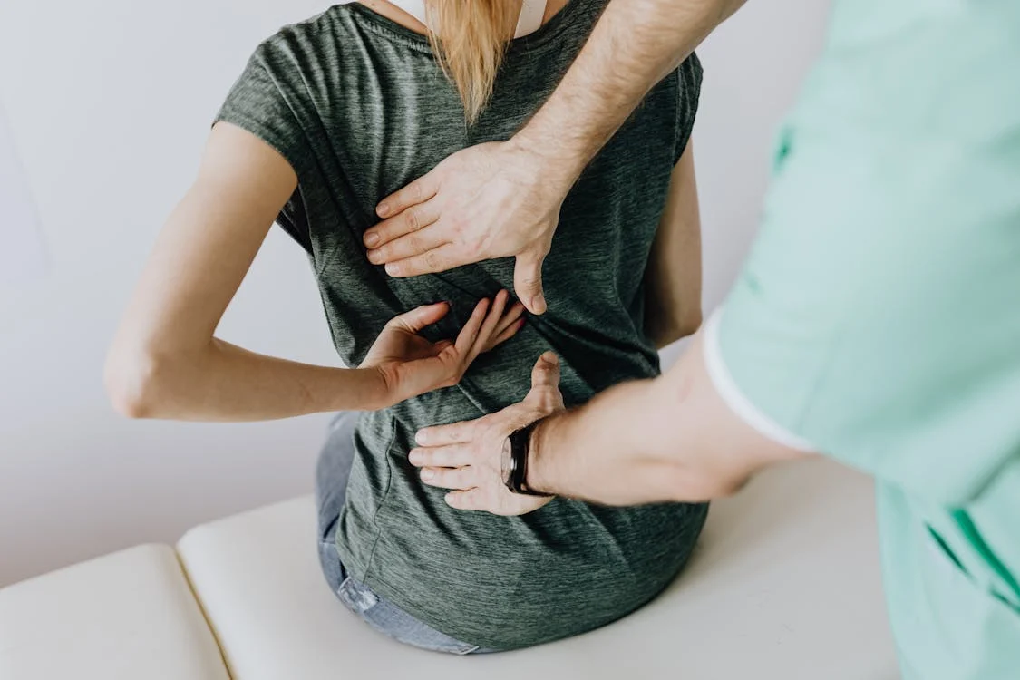 Lower Back Pain in Women: Common Causes and Effective Treatment Options ...